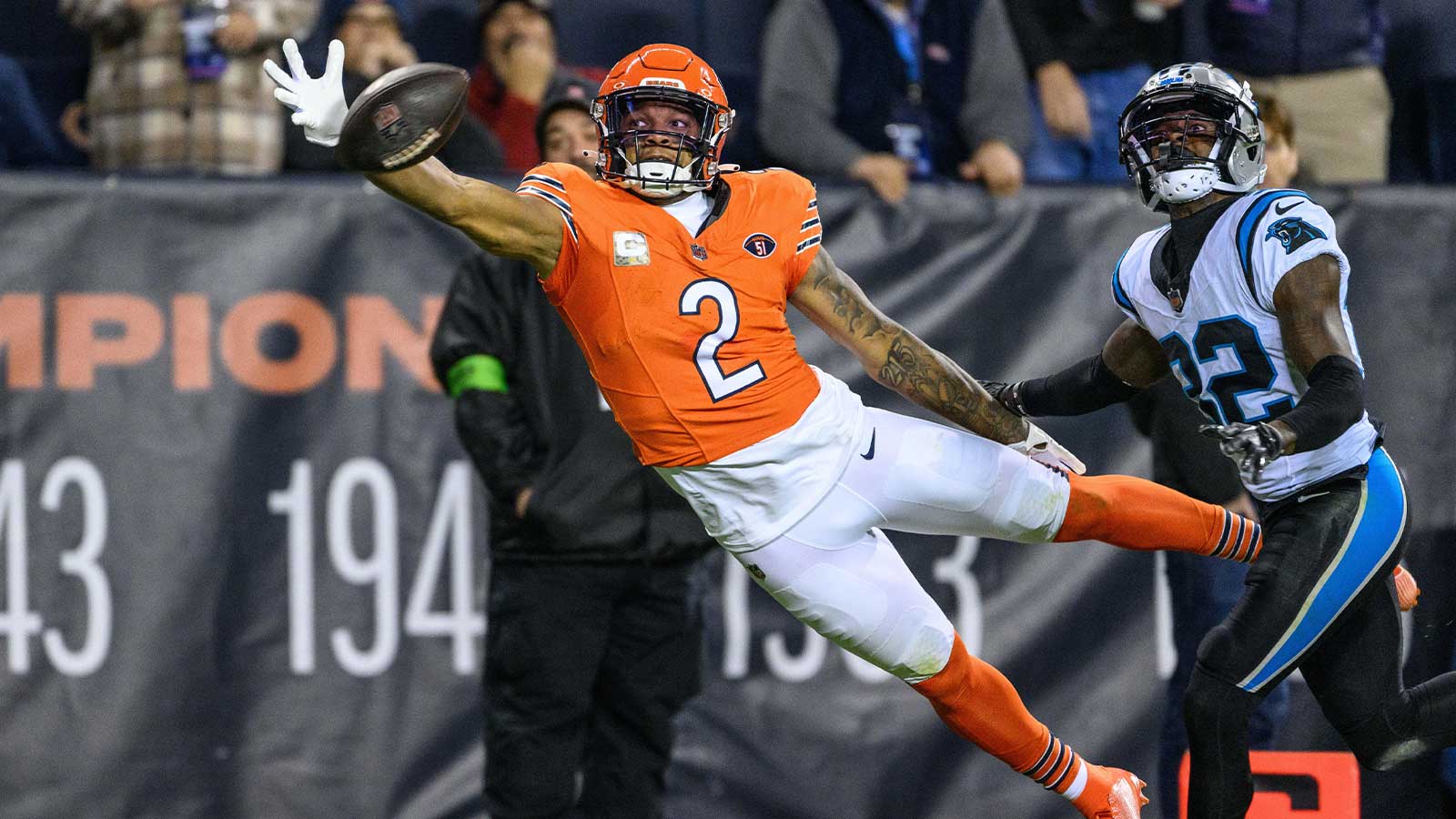 Bears’ DJ Moore alive for 49ers game despite gamey illness