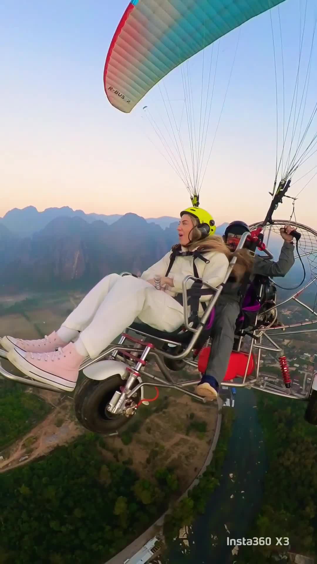 Flying high over Laos! 😱 Insane paramotor!
