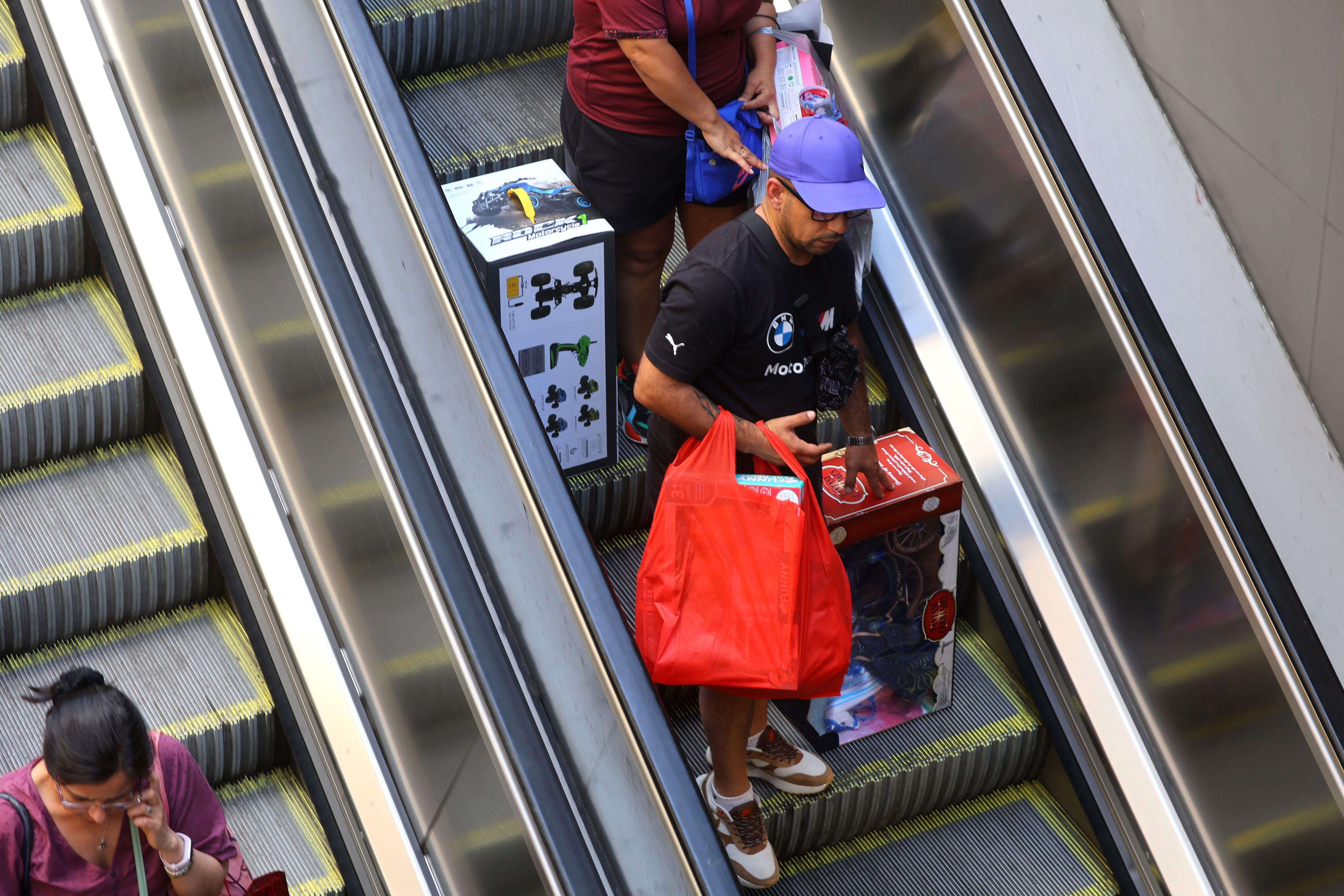 ¿Cómo cambiar un regalo? Sernac explica el funcionamiento de la ...