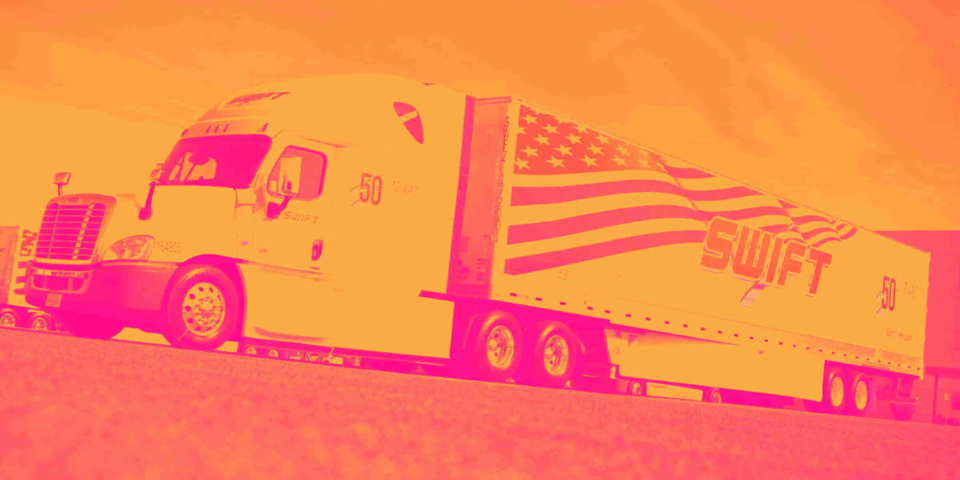 3 reasons to avoid KNX and 1 stock to buy instead