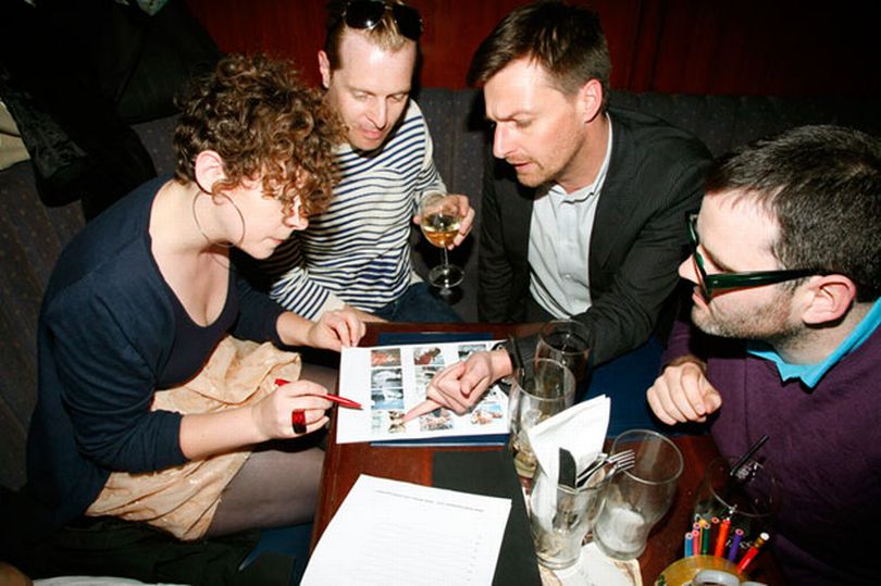 Quiz: 80 general knowledge questions and answers perfect for Christmas ...