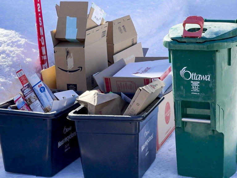 What's new in blue and black? Recycling changes coming to Ottawa