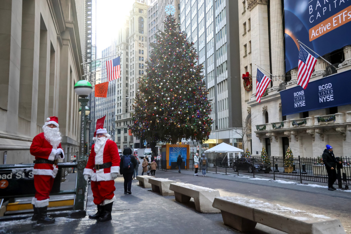 Christmas Day 2025: What's open & what's closed?