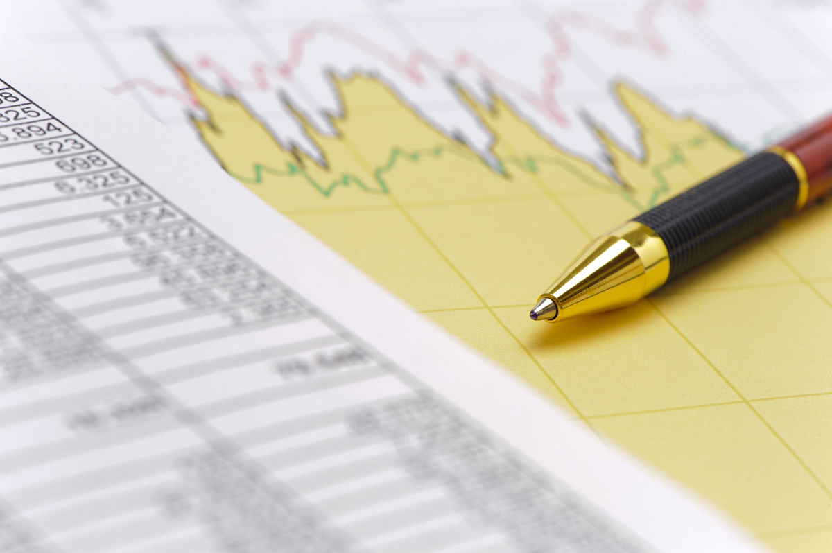 „Mit voller Wucht“ – bittere Entwicklung für VW und Co.