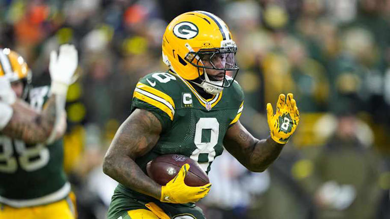 Week 17 running back projections, updated rankings: Christian McCaffrey ...