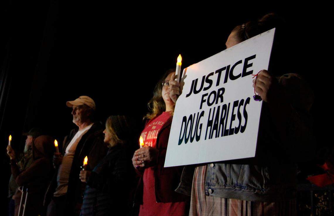 A year after deadly Kentucky police raid, the public is still demanding ...