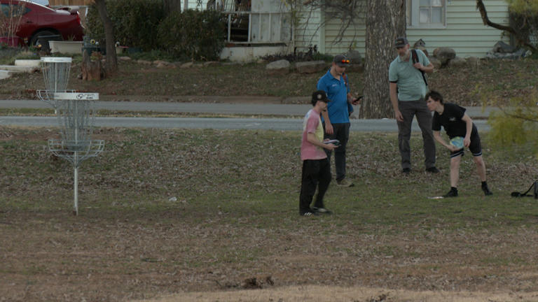 Christmastime, or spring break? Abilenians keep outside and active amid ...