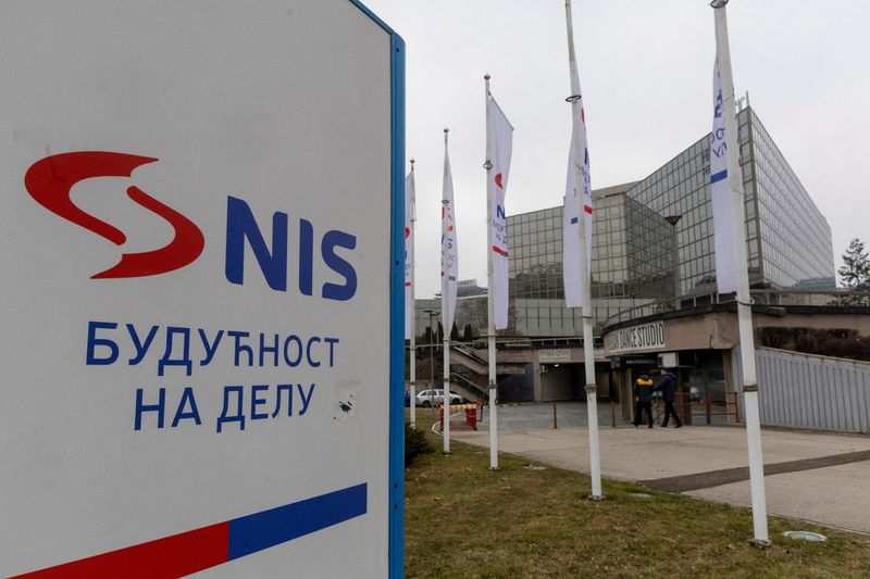 Serbia's NIS gets US approval to negotiate sale of Russian stake