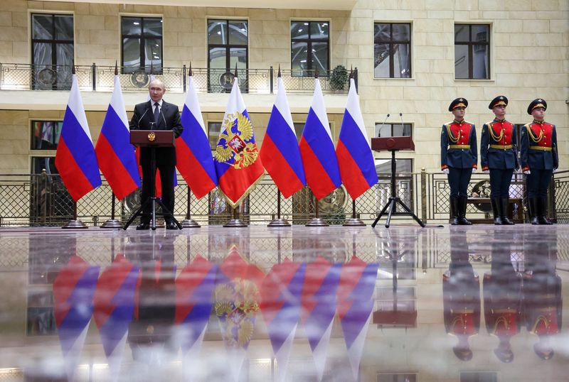 Majority of Russians expect Ukraine war to end in 2026, state pollster says