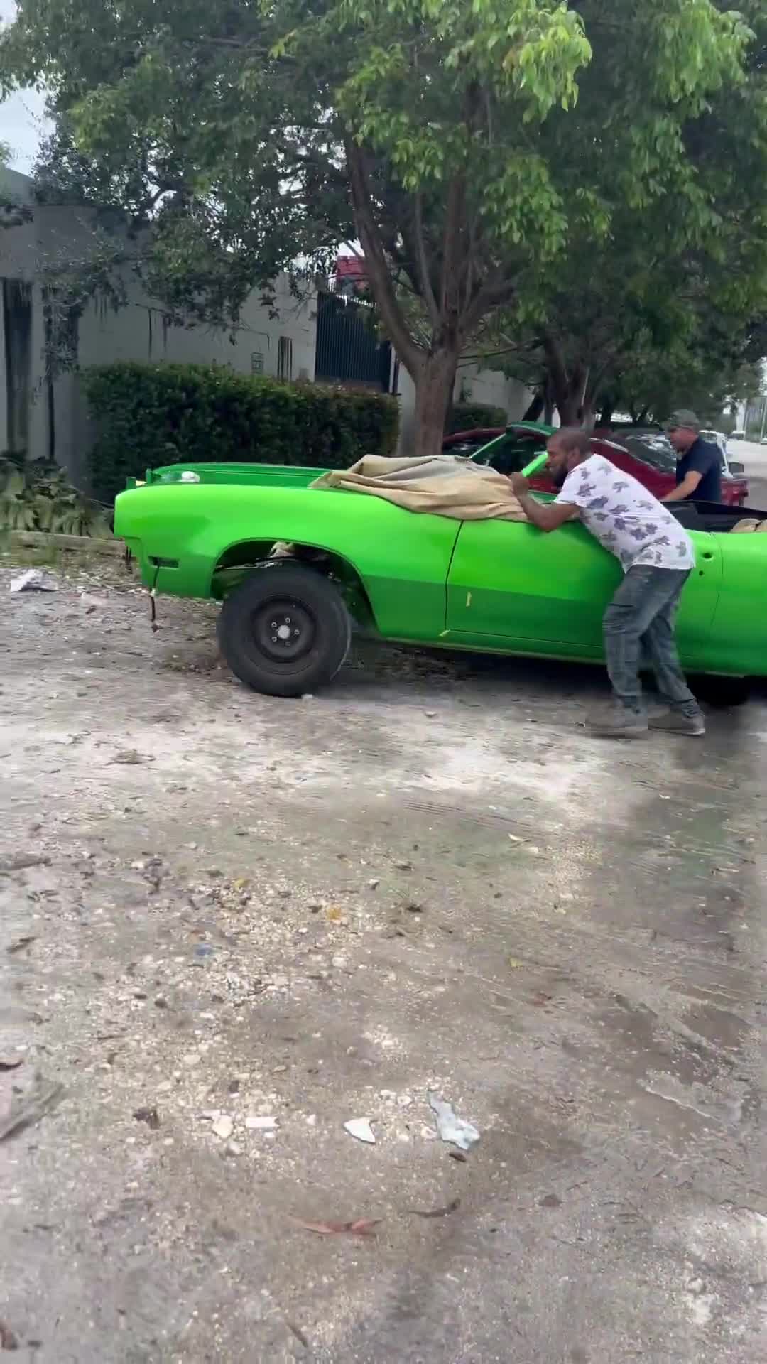 Kandy Randy working hard