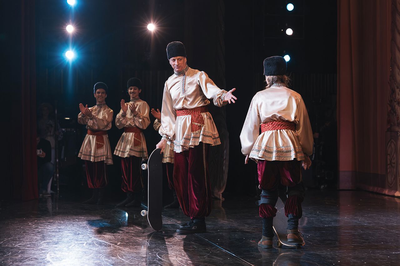 Tony Hawk skates into The Nutcracker for one-night-only ballet debut in ...