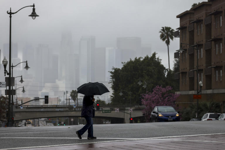 Tornado warning issued amid heavy rain for major metro area