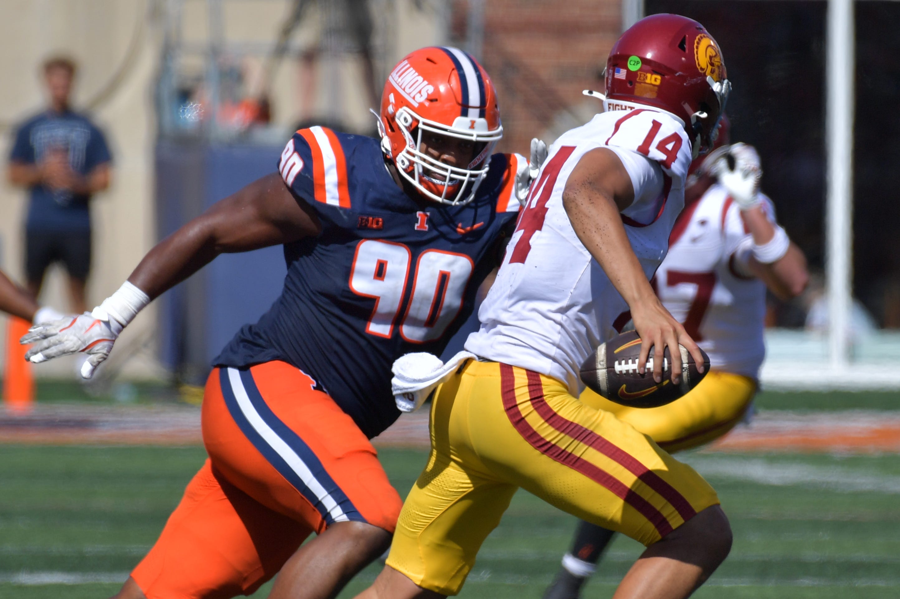 2026 NFL draft scouting report: James Thompson Jr., DL, Illinois