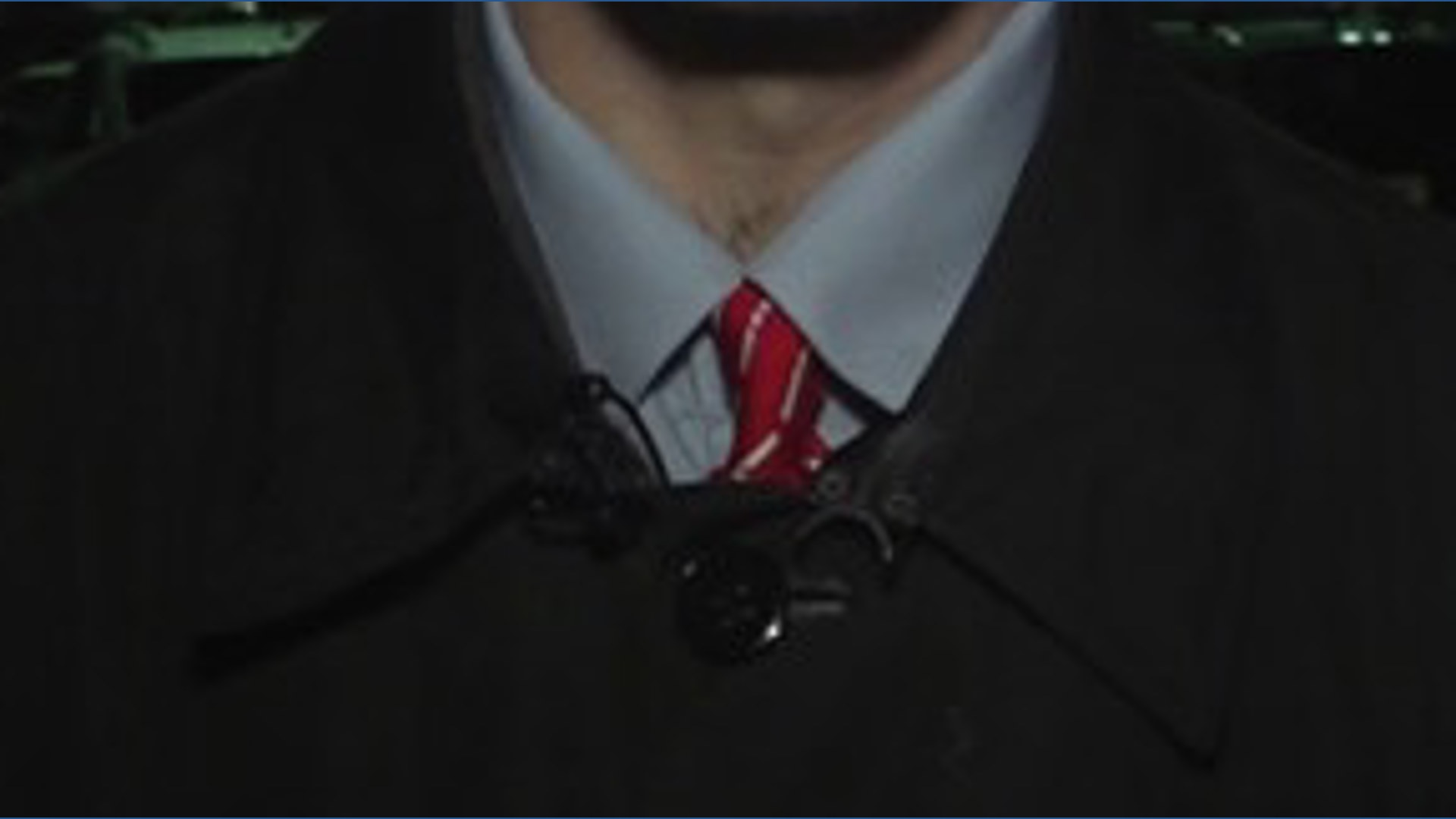 Shoppers and businesses sprint to the finish line of holiday shopping