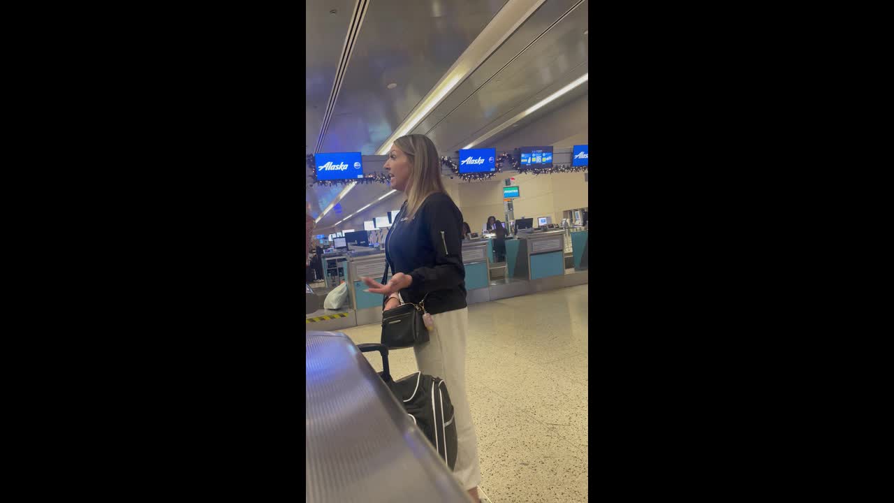 US traveller erupts after being denied boarding with two cats—TikTok ...