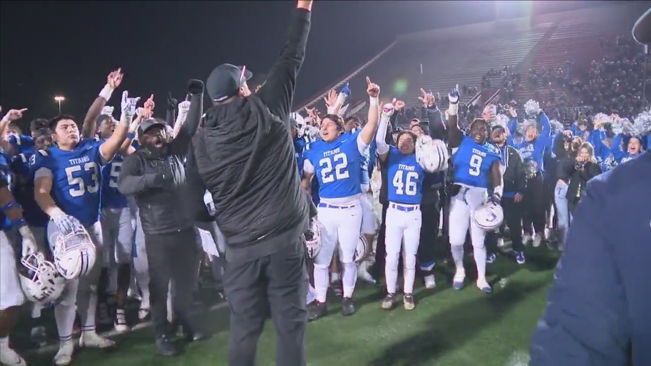 Chris Bandy steps down as Frontier football head coach