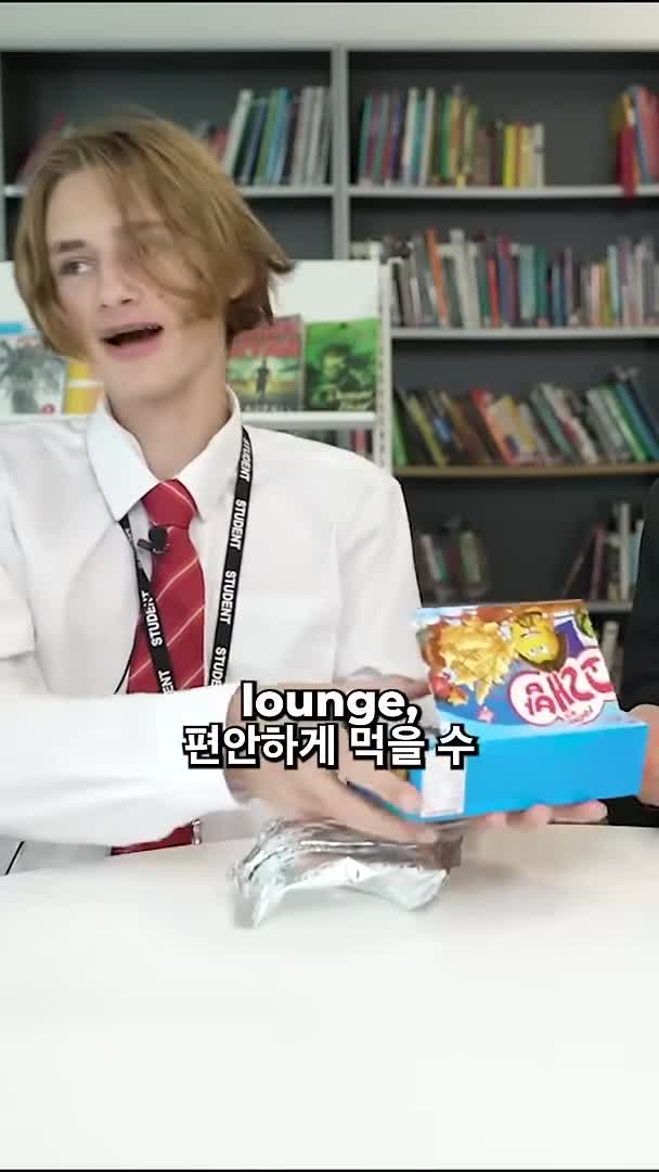 That side eye was wild 👀😂