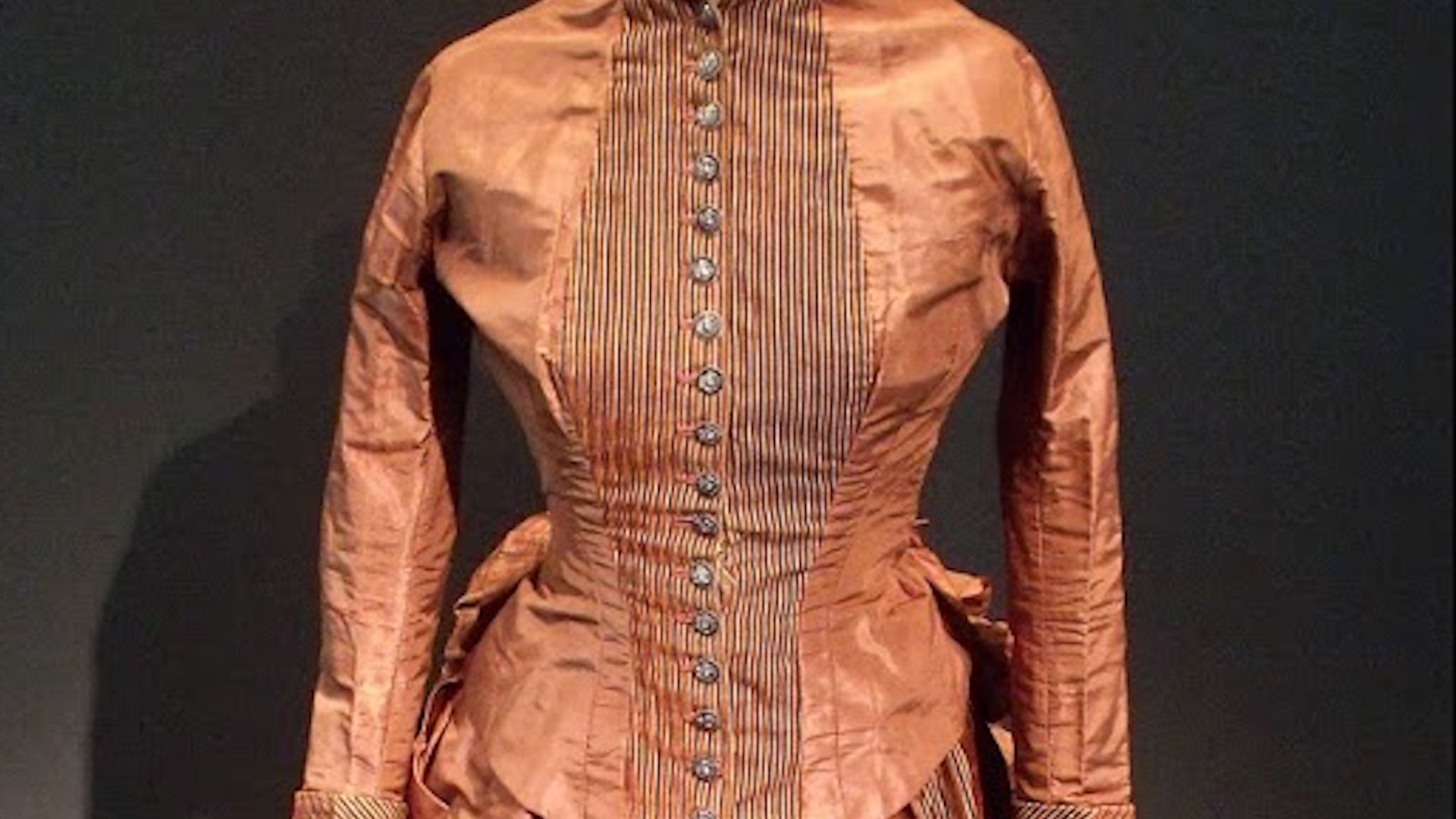 Cryptic notes in dress pocket shed light on weather history