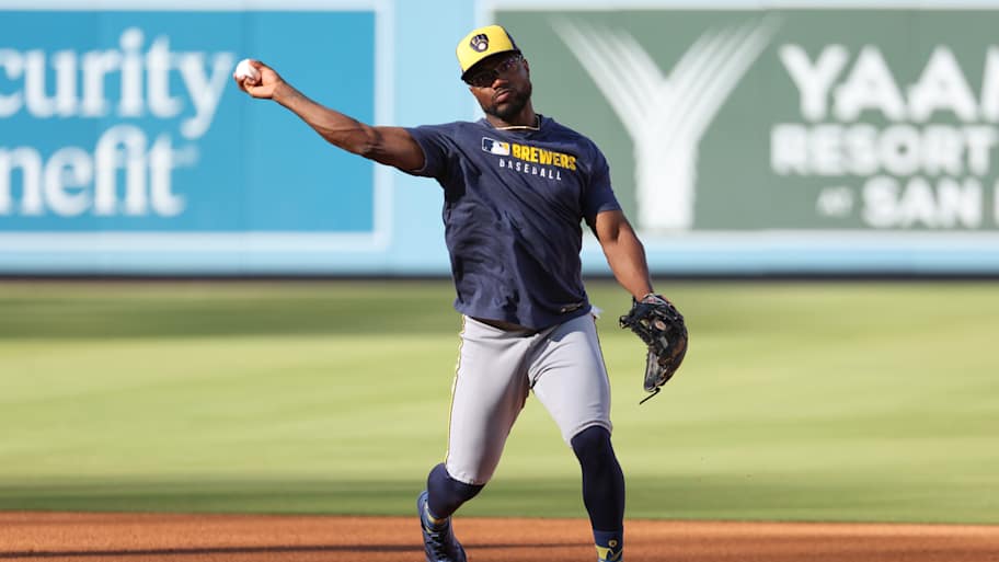 Brewers' utility infielder finding success in 2025-26 Venezuelan Winter ...