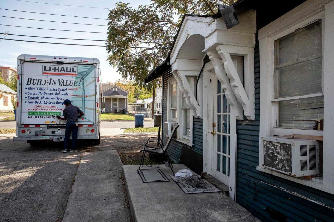 Bexar County landlords tried to evict 9% of renters last year, report says