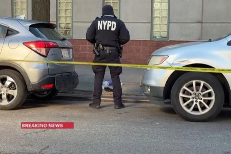 Man shot in chest in middle of Brooklyn intersection in broad daylight ...