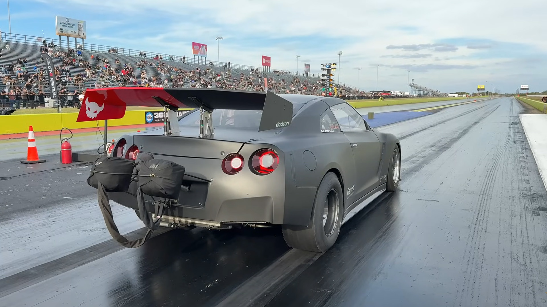 Can a GT-R really hit 0–60 mph in 1 second?