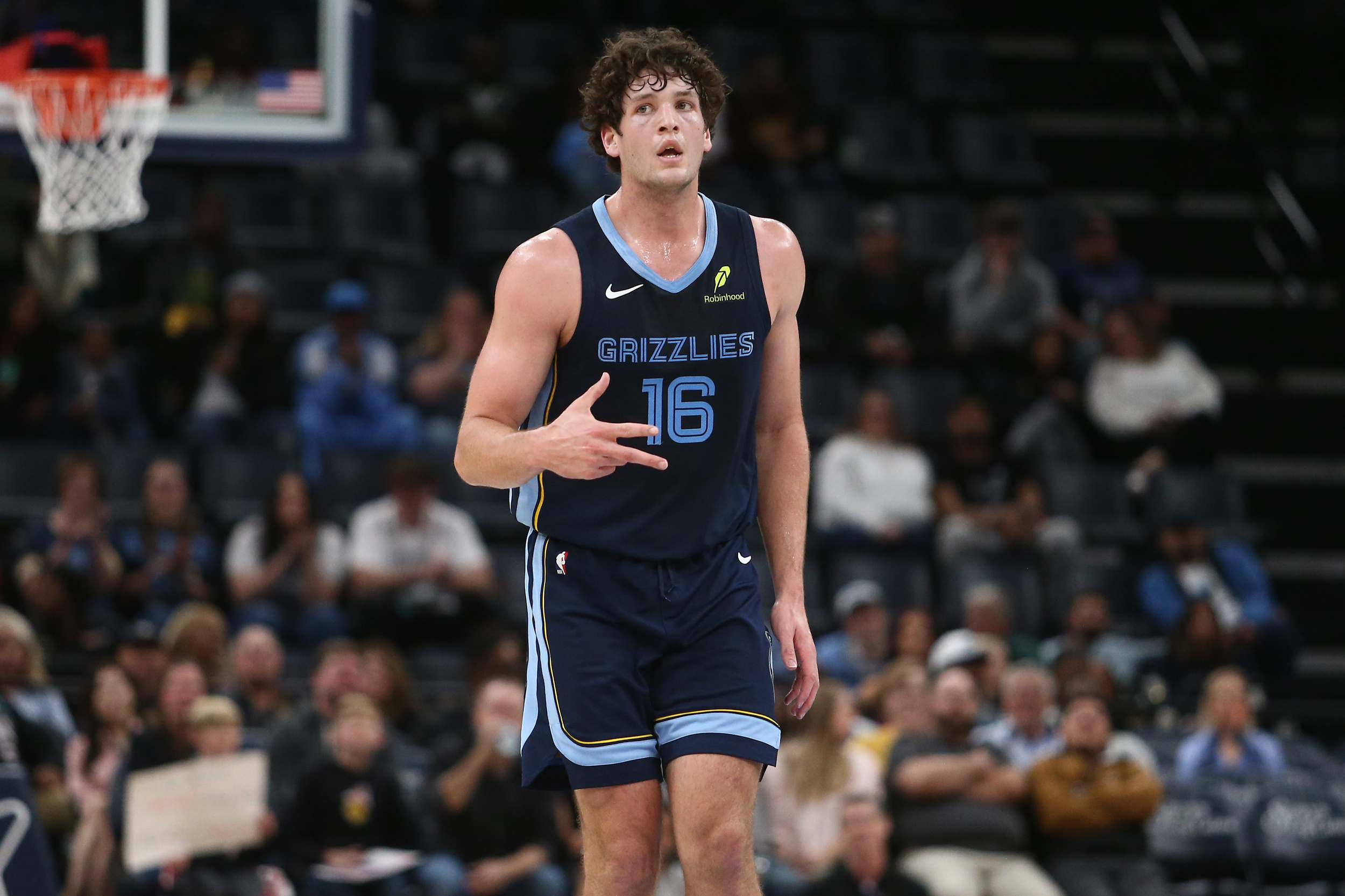 Hornets signing PJ Hall to two-way contract