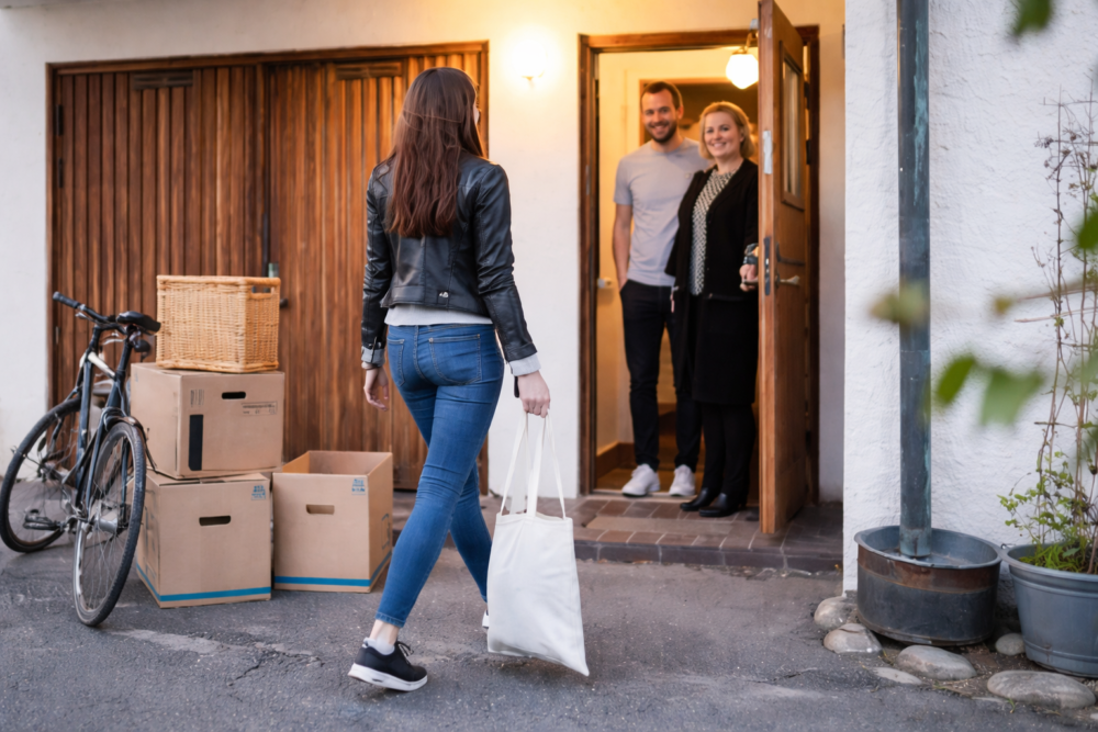 The real reasons 1 in 4 Gen Z adults are choosing to live with their ...