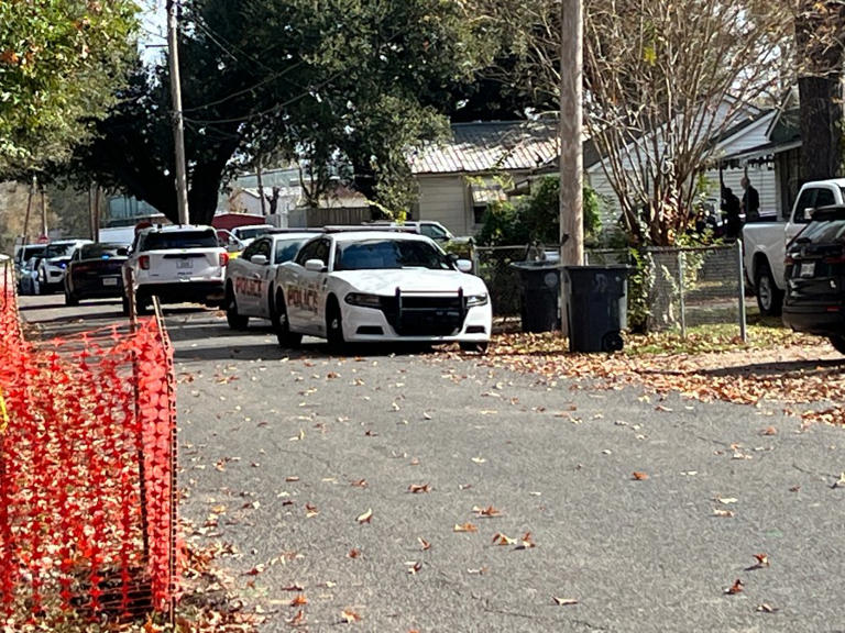 Police: Christmas Eve shooting in Baton Rouge leaves 15-year-old hurt