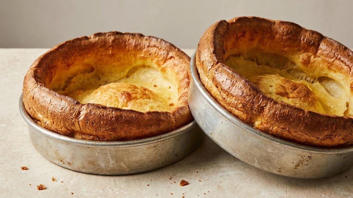 Giant Yorkshire pudding recipe in cake pans