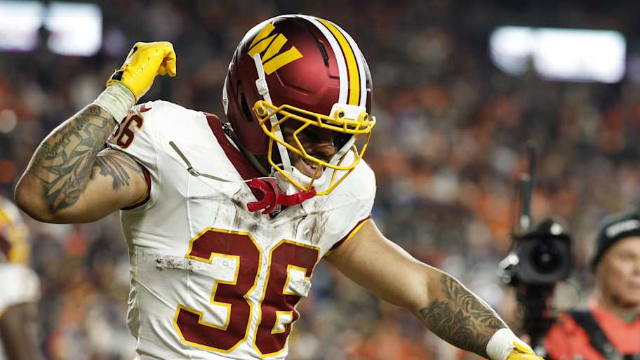 Fantasy football week 17 start 'em sit 'em: Kareem Hunt vs. Chris ...