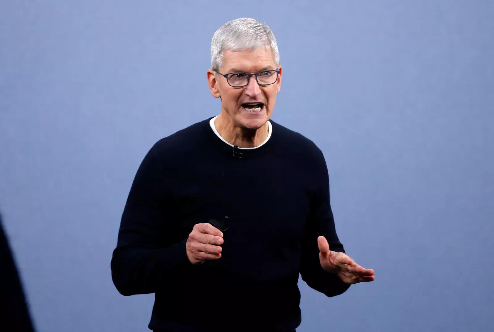 Apple's Tim Cook doubles Nike stake, endorses CEO Hill's turnaround push