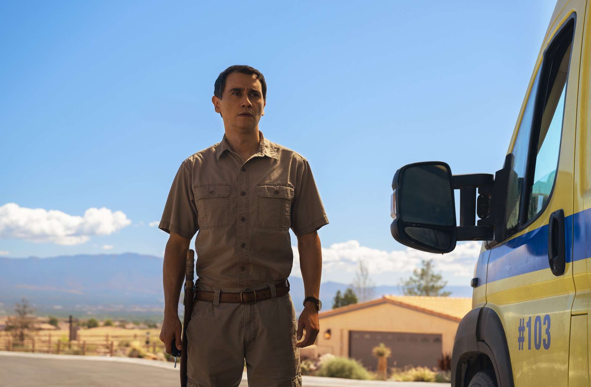 “Pluribus” creator Vince Gilligan talks season 1’s finale shocker: 'It ...