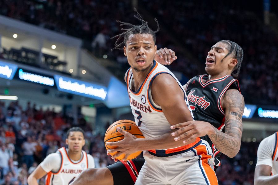 Alabama, Auburn prepare for final nonconference game before SEC play