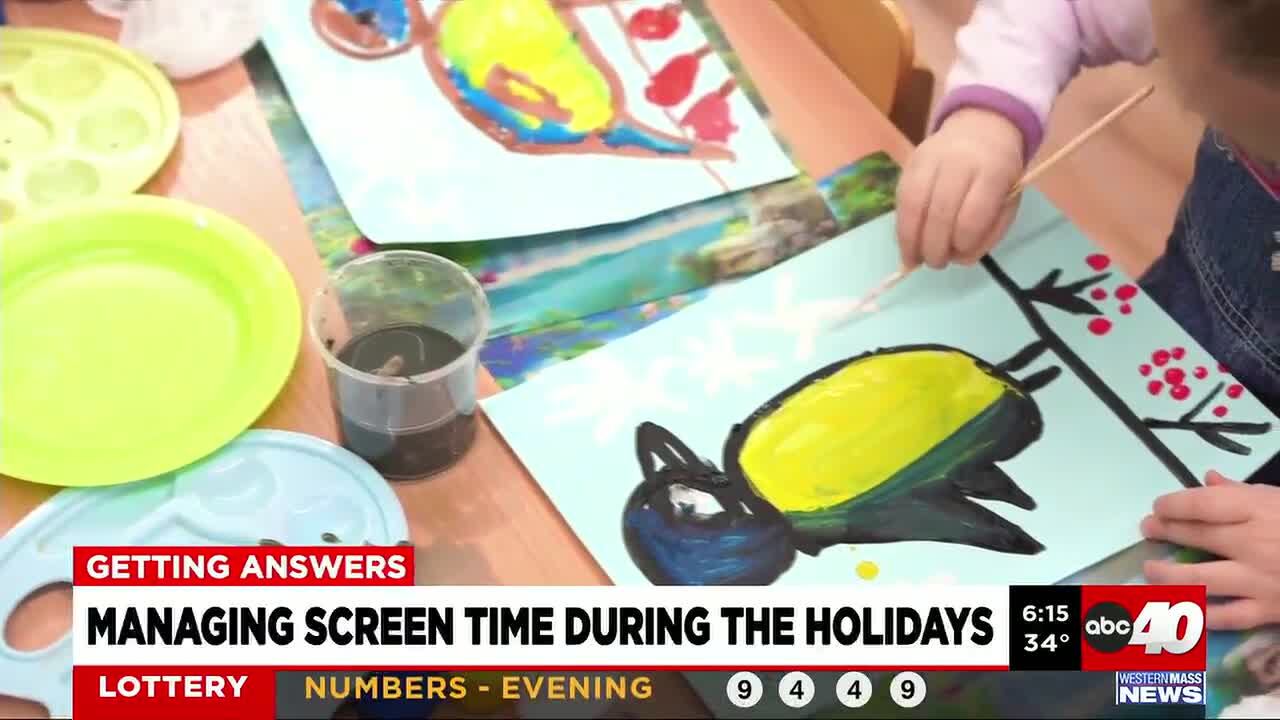 Strategies to manage kids’ screen time during school vacation week