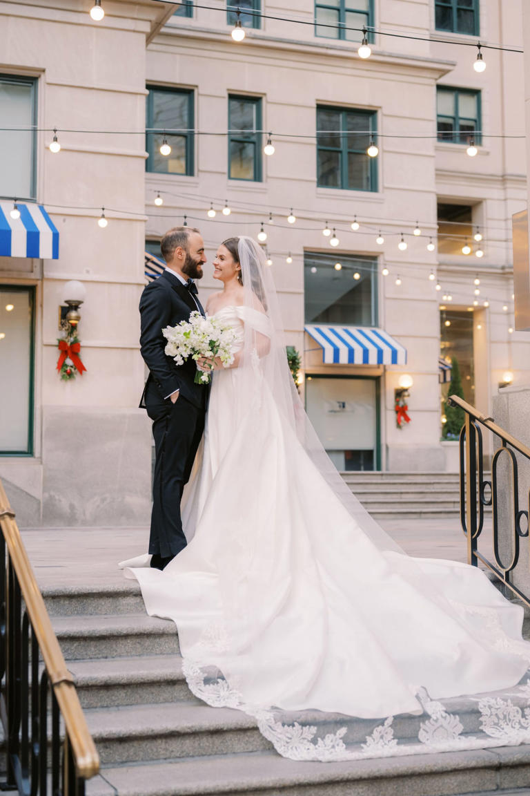 A Christmassy wedding at the Willard