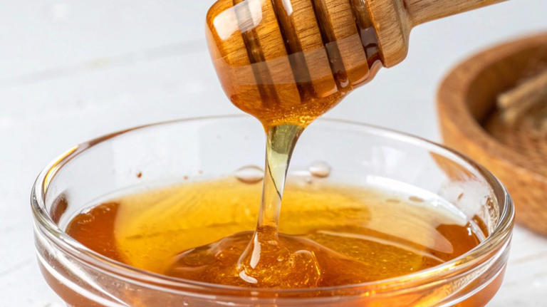 Testing honey to see if it's real? Why the water method may not be the ...