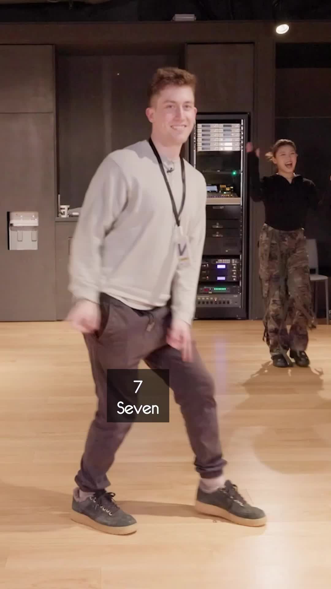 Ollie’s hilarious K-pop dance challenge: K-pop choreographer vs ...