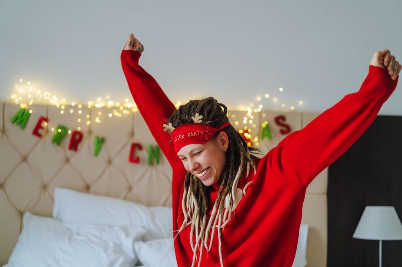 Trainer's 30-second exercise to stay healthy during Christmas