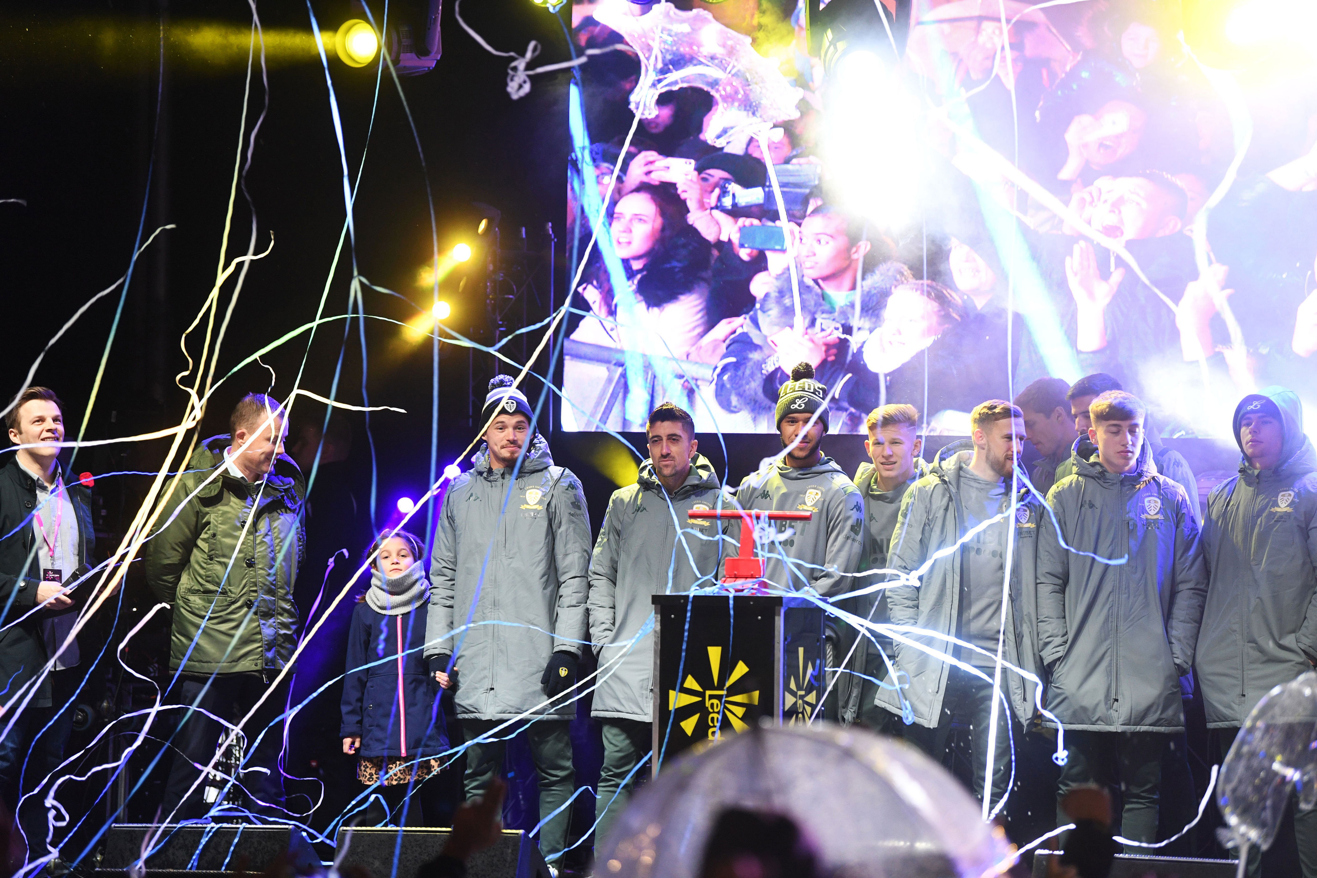 24 great festive Leeds United pics from Christmas lights switch ons to ...