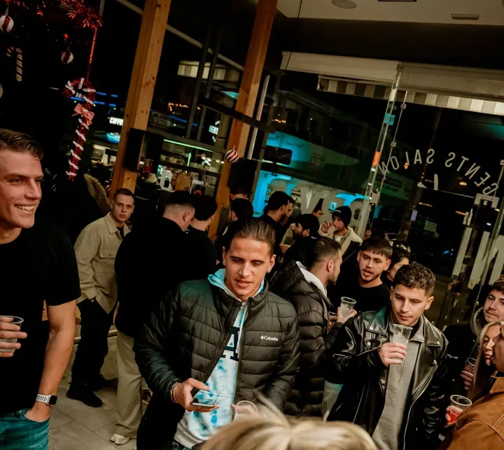 Men’s lobby vibe sessions