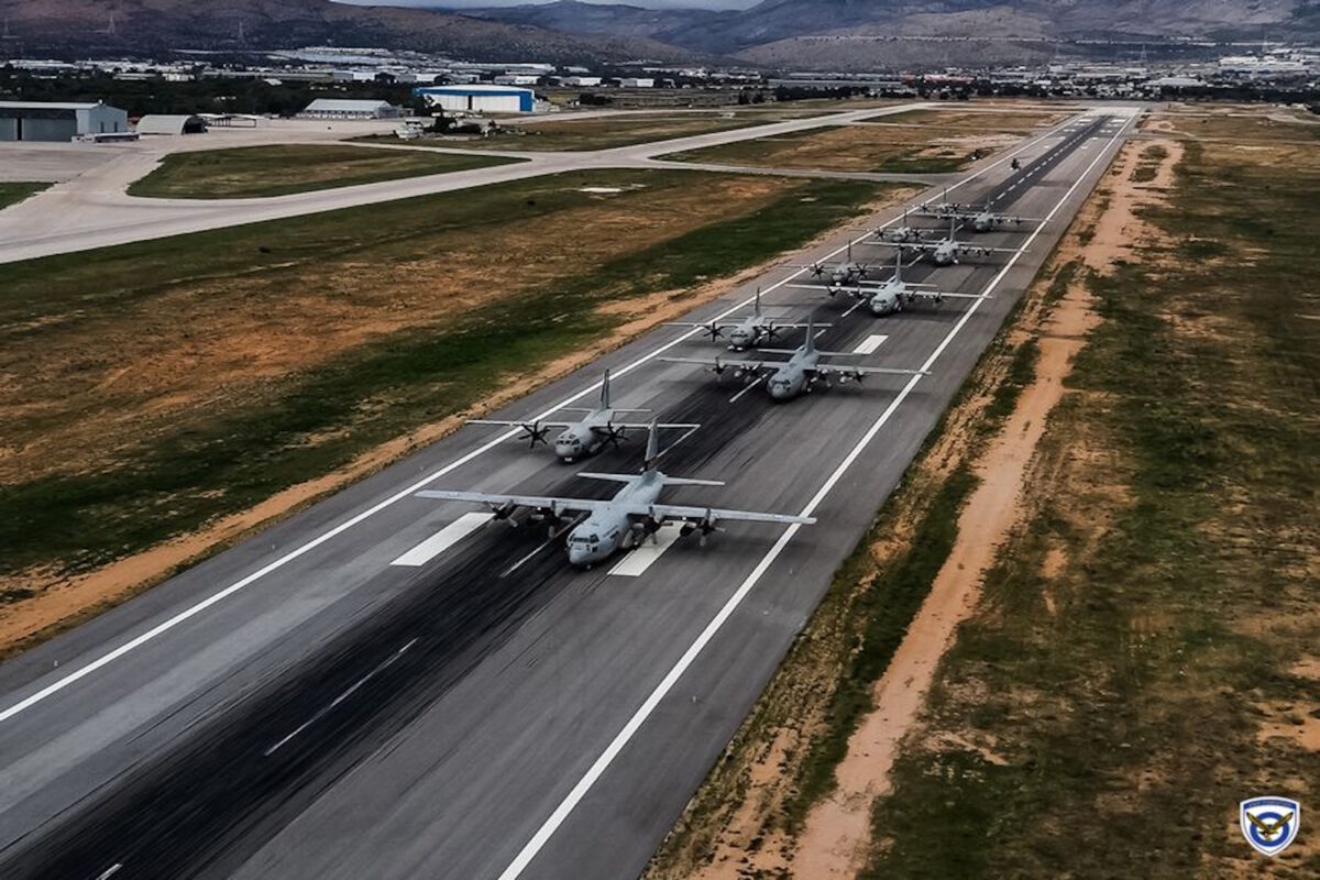 Πολεμική Αεροπορία: Η χρονιά αναβίωσης των C-130 και C-27 – Νέα ...