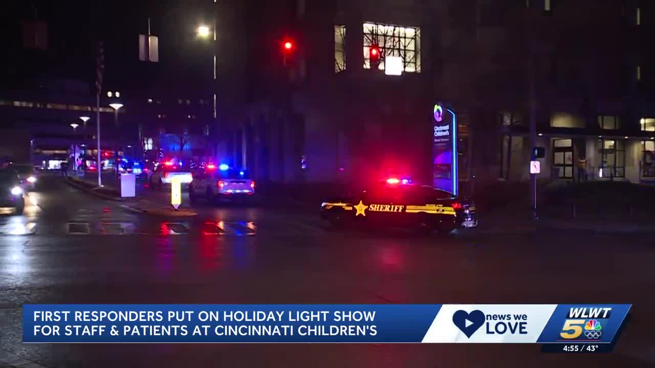 Greater Cincinnati first responders put on holiday light show for ...