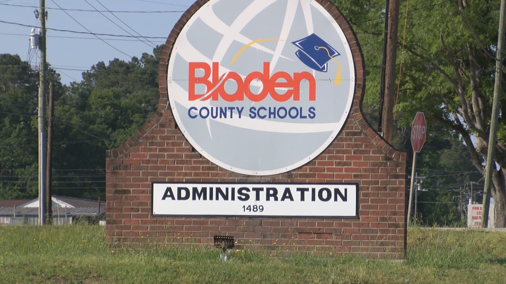 Job fair aims to fill teaching positions in Bladen County