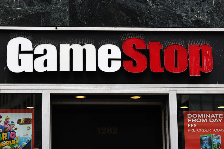GameStop closes only store in the city of its headquarters in North Texas