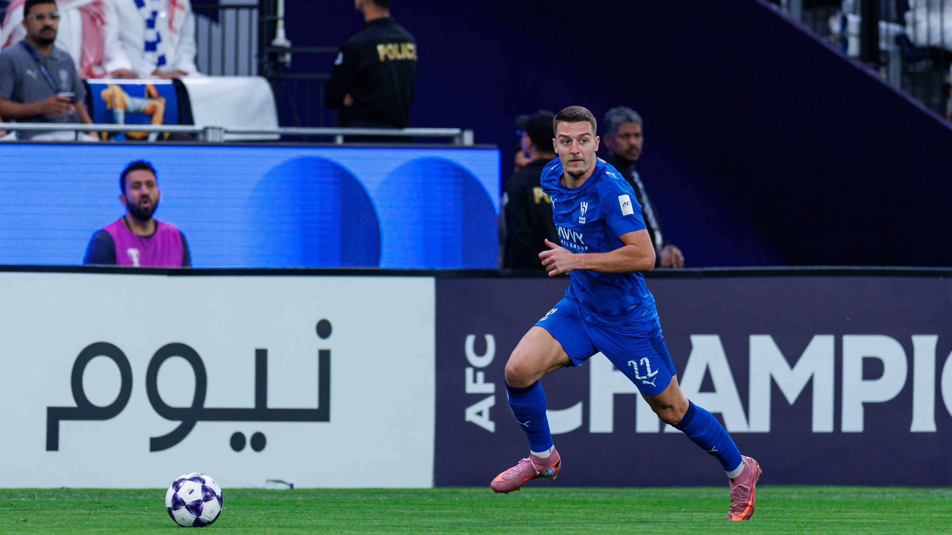 حسم موقف سافيتش من مباراة الهلال والخليج