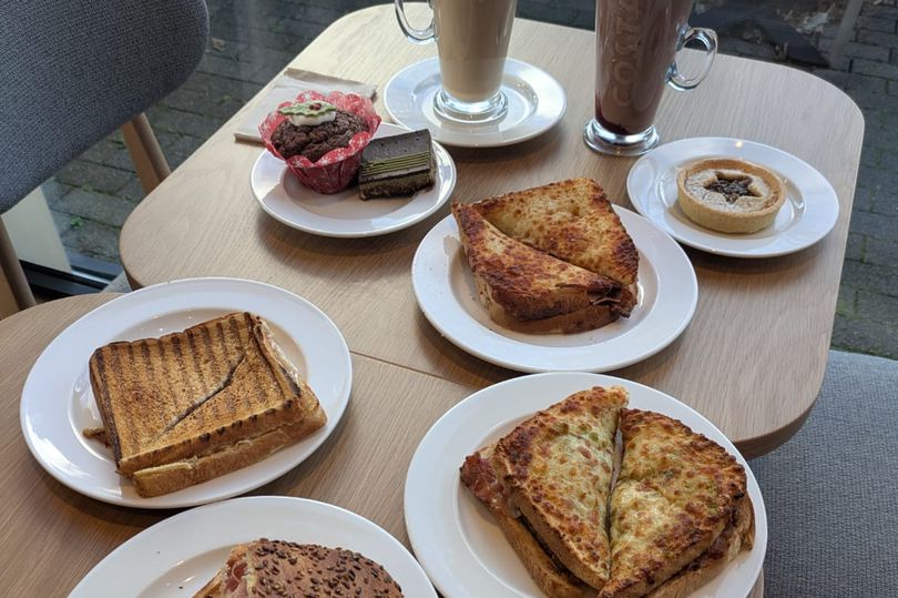I tried Costa Coffee Christmas menu - and it took me right back to the 90s