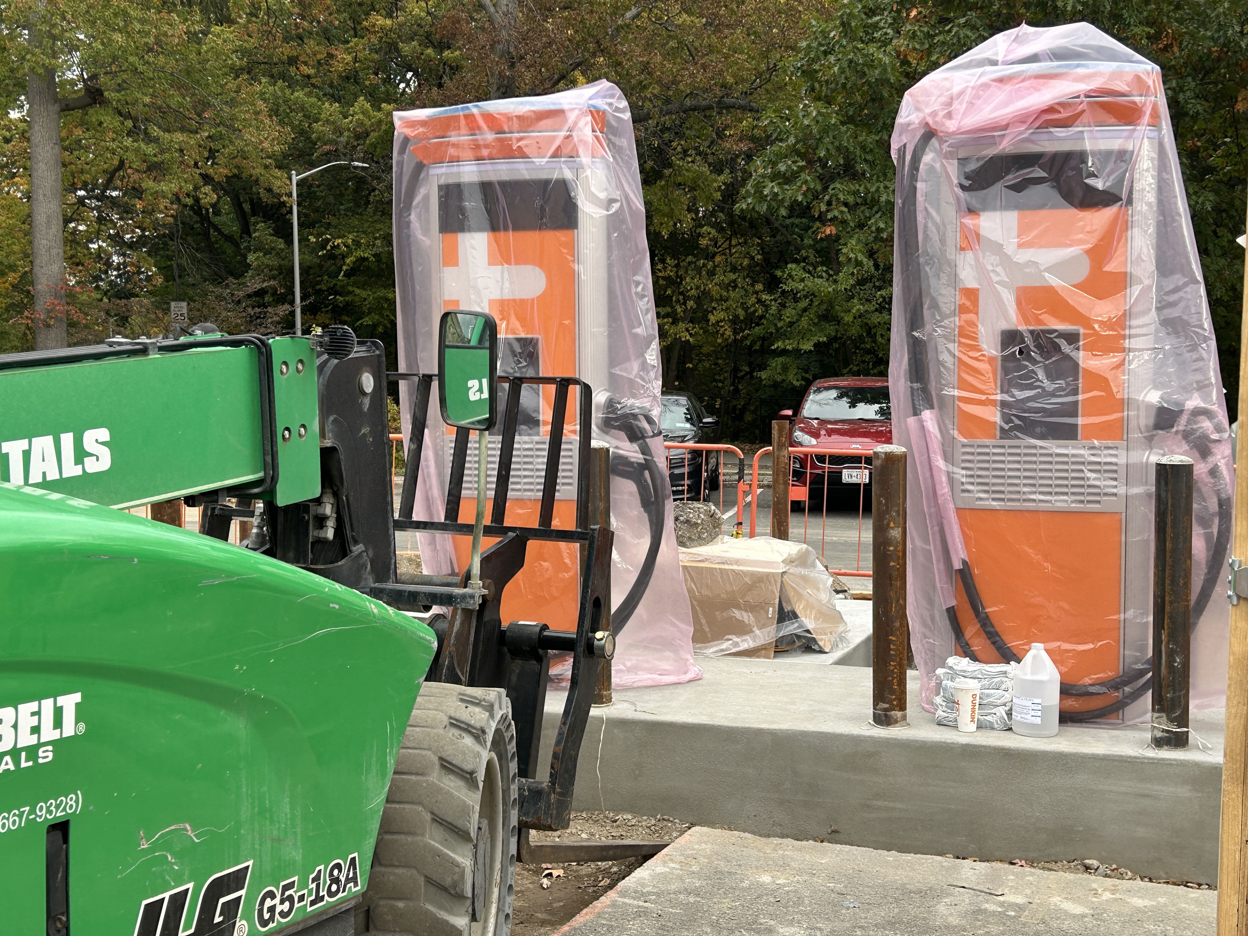 ChargePoint CEO: We expect a 'pullback' this quarter after EV tax ...