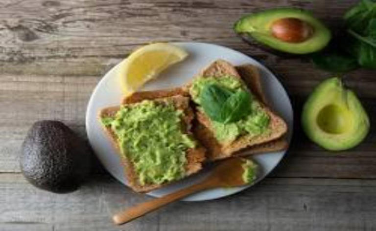 The avocado experiment: What seven days of this superfood does to your body