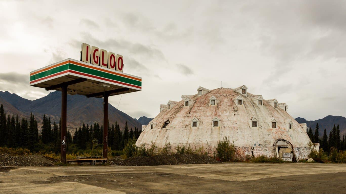Unusual landmarks: Every state’s most peculiar roadside sight